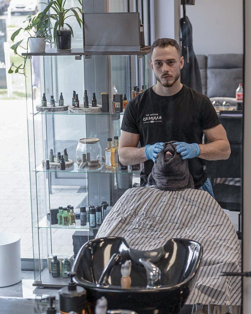 Barber Warszawa - Najlepszy Barber shop i fryzjer męski.